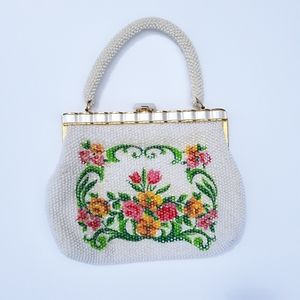 Laura Usa | Bags | Vintage Rare Beaded Bag Cream Floral Laura Usa Purse ...
